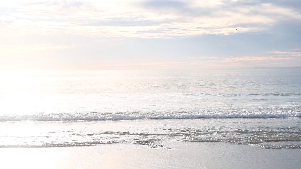 Soft Ocean Waves - Inspired Stock Shop